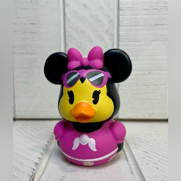 Disney | Toys | Just Play Disney Summer Vibes Minnie Mouse Rubber Duck ...